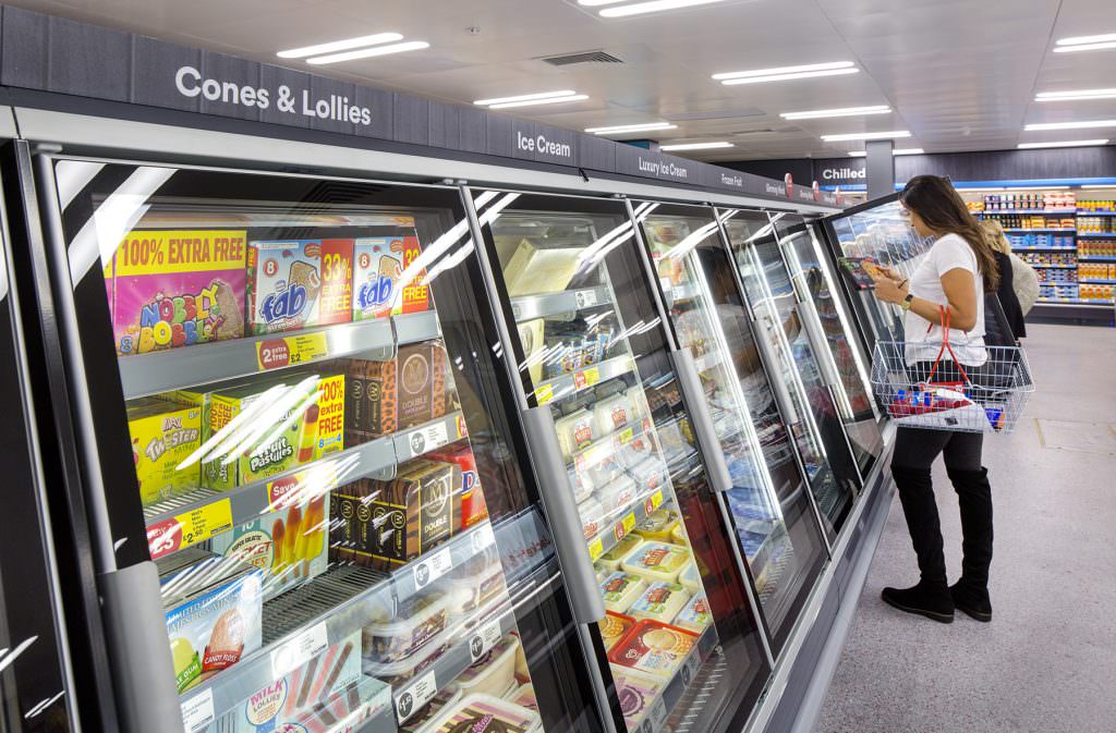 British Supermarket Chain Vows to Eliminate Plastic Packaging - Earth911